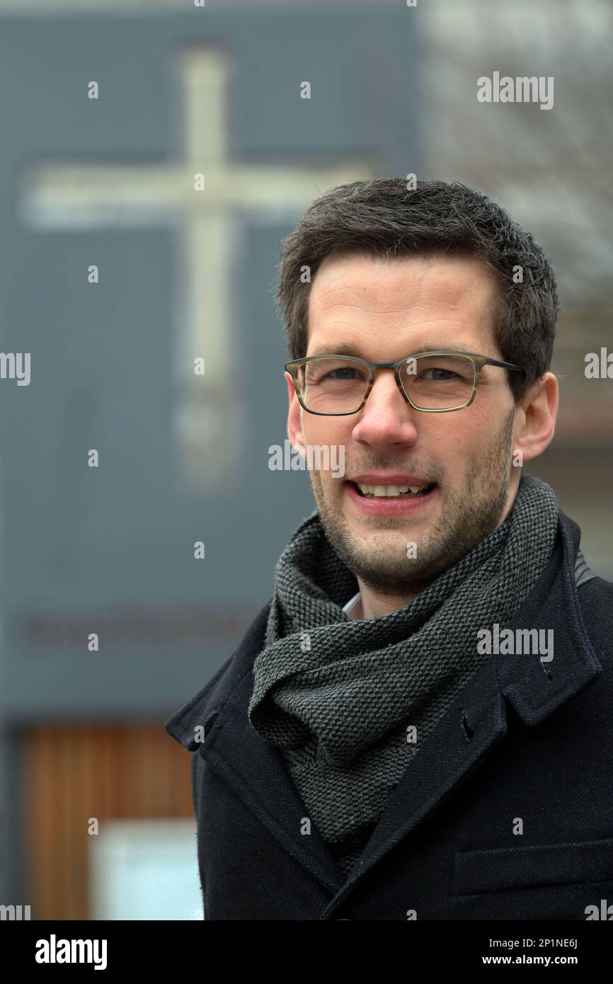 Potsdam, Germany. 03rd Mar, 2023. The new pastor Jan Kingreen stands in ...