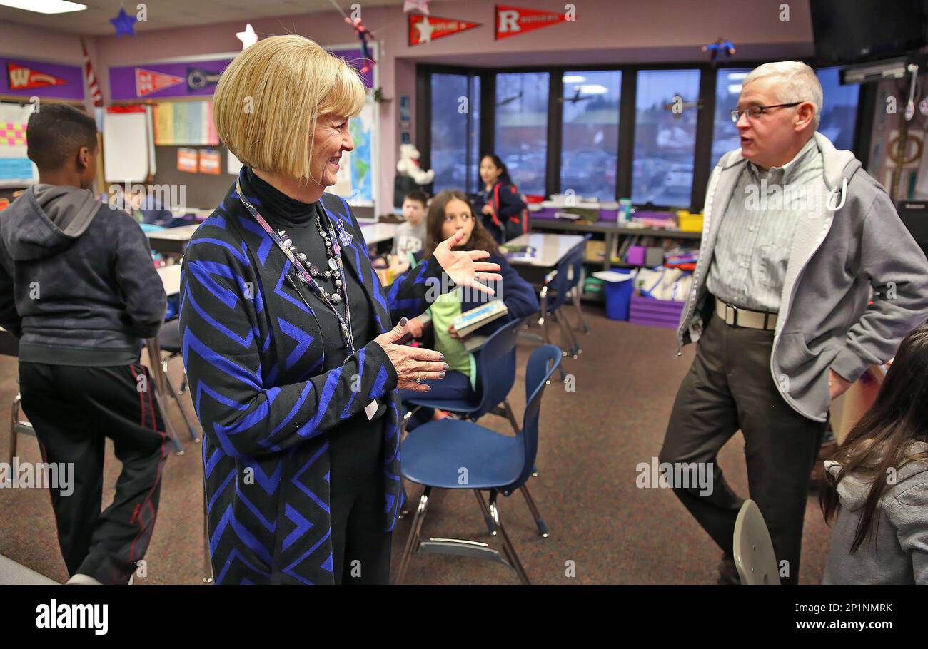 Connie Thomas, left, starts her days at Amy Beverland Elementary by ...