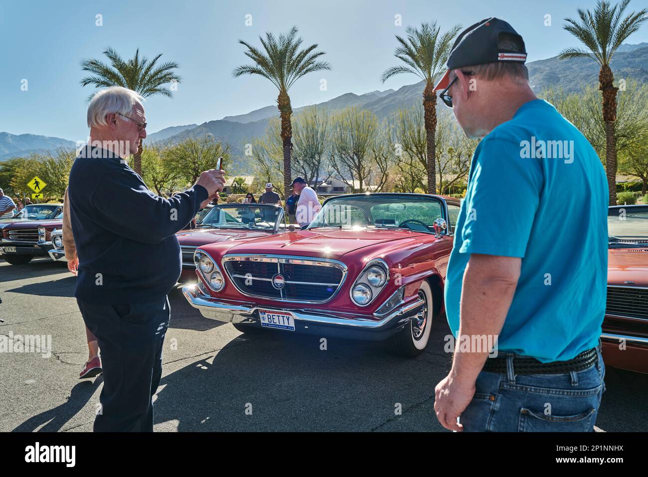 Palm Springs classic car show Stock Photo - Alamy