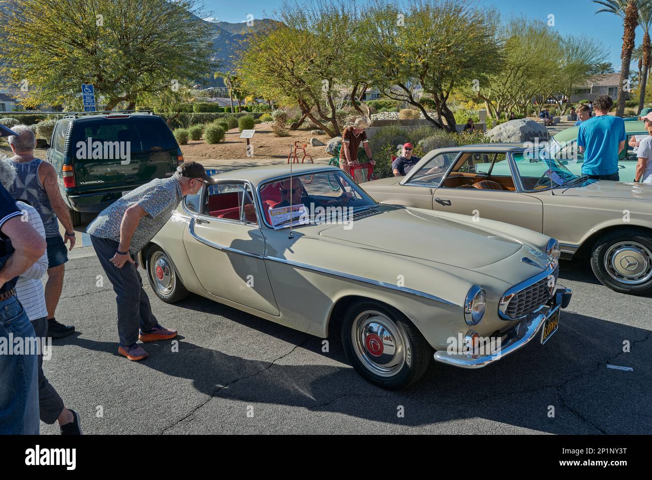 Palm Springs classic car show Stock Photo - Alamy