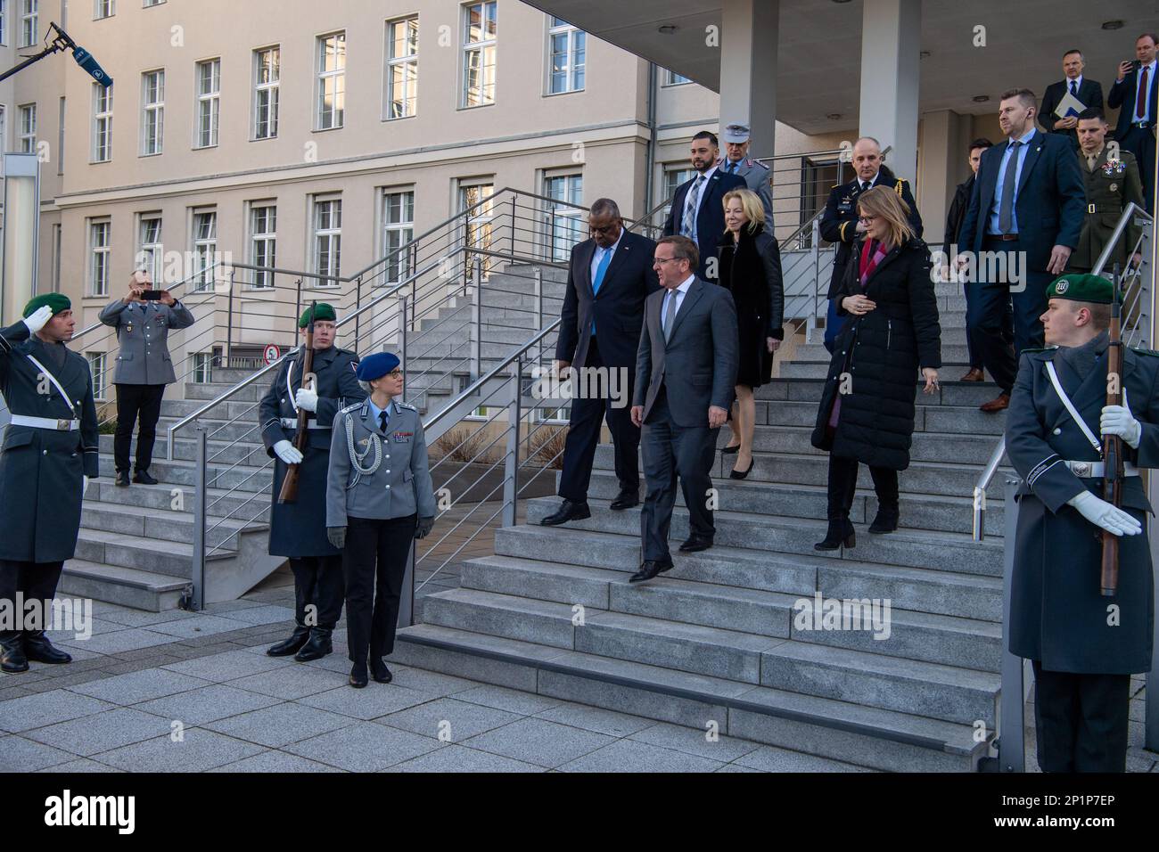 Boris pistorius lloyd austin hi-res stock photography and images - Alamy