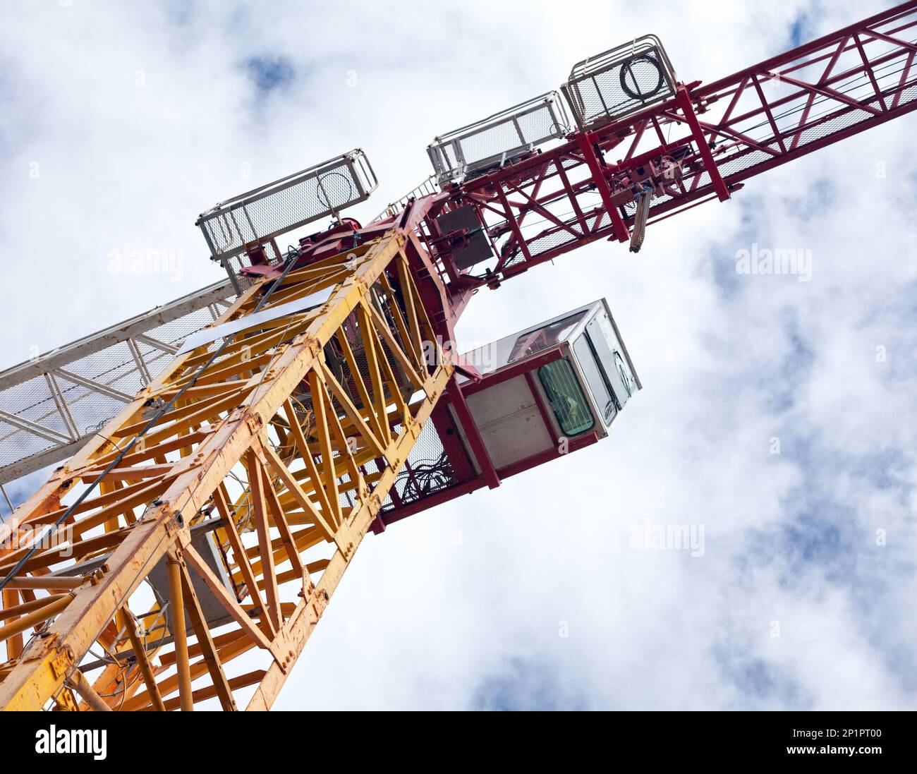 Crane working close up hi-res stock photography and images - Alamy