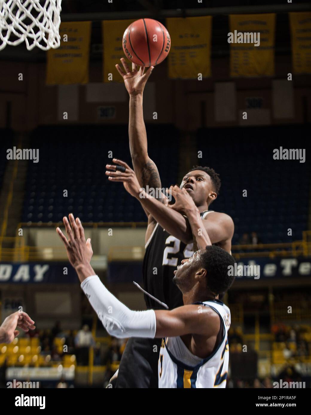 February 04, 2016: Wofford Terriers forward Justin Gordon (24) shoots a ...