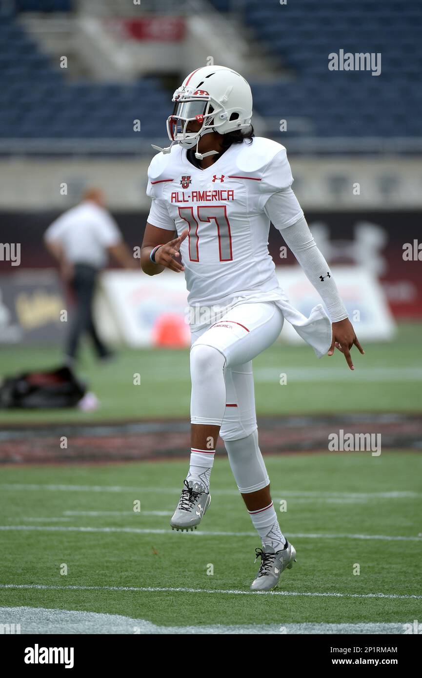 Team Highlight kicker Ricky Aguayo (17) warms up before the Under ...