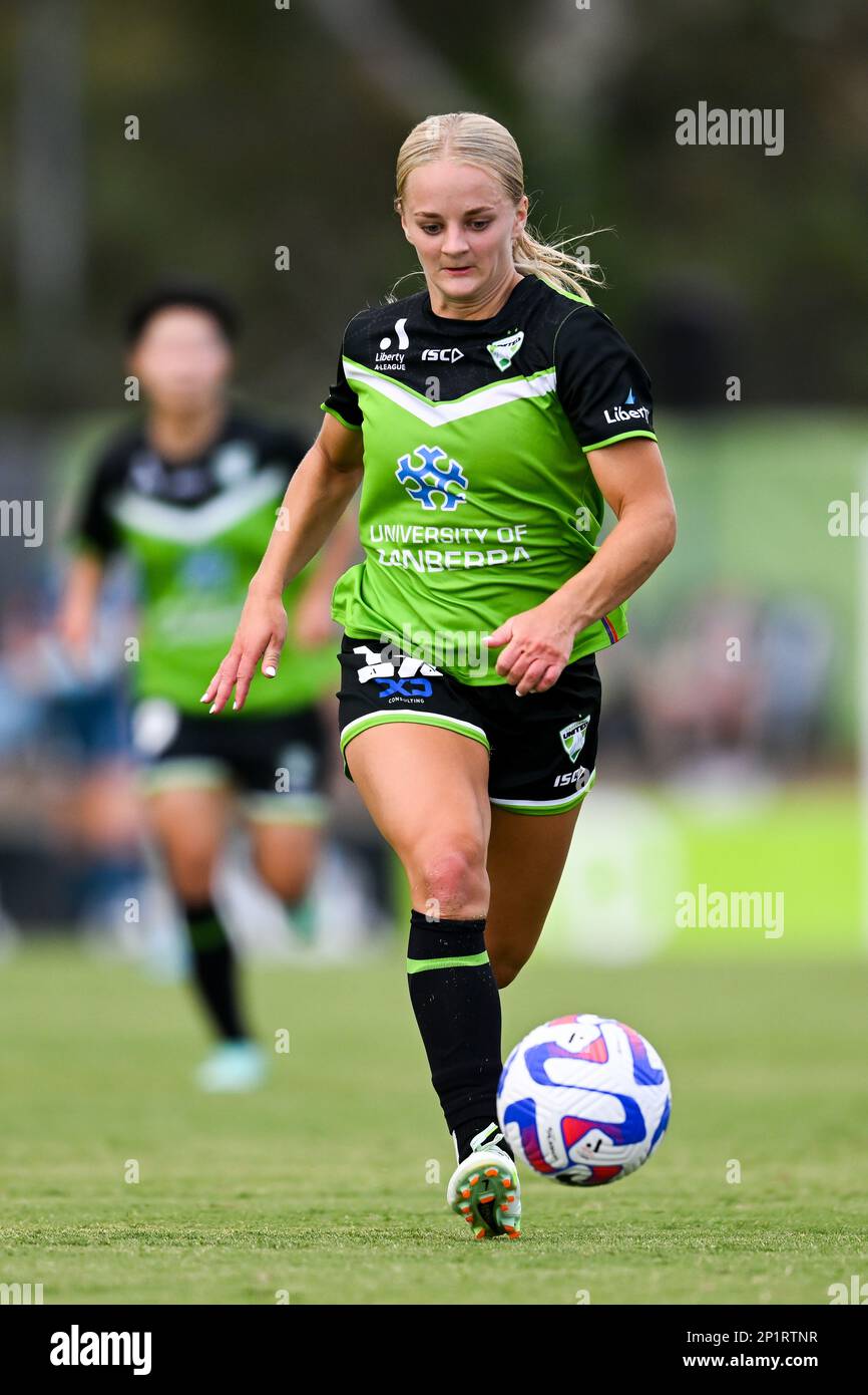 Hayley Taylor-Young of Canberra United in action during the A-League ...