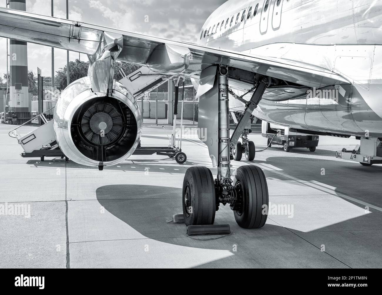 airplane gets prepared for take off Stock Photo - Alamy