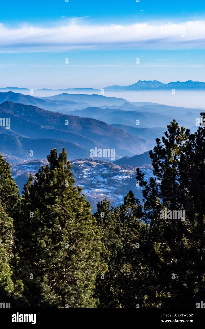 Ter mineral hi-res stock photography and images - Alamy