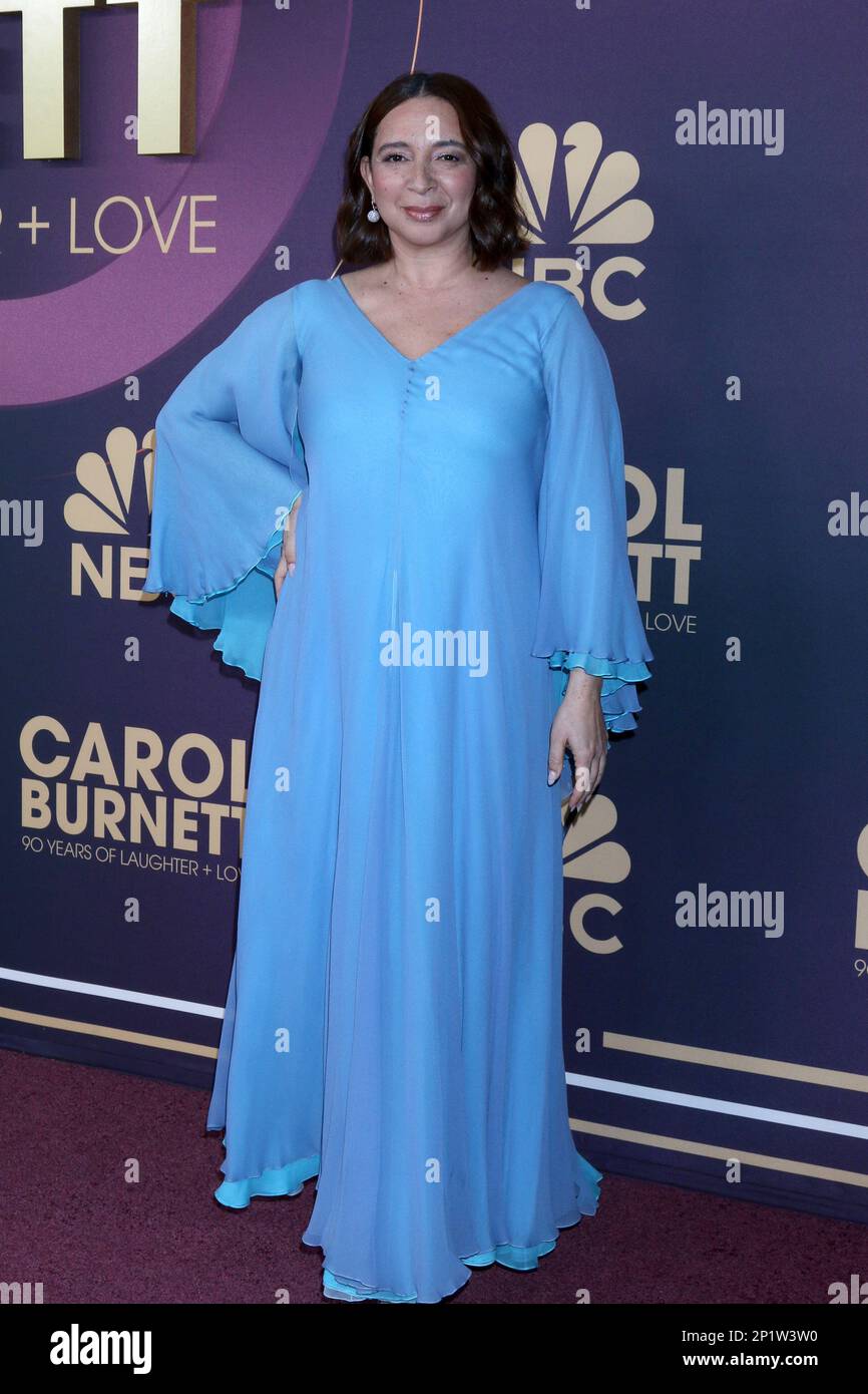 LOS ANGELES - MAR 2: Maya Rudolph at the Carol Burnett - 90 Years of ...
