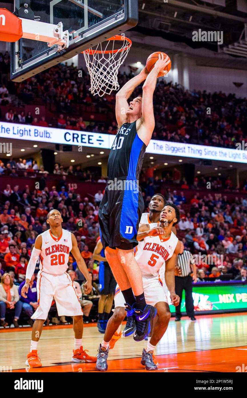 Duke Blue Devils center Marshall Plumlee (40) with a slam dunk during ...
