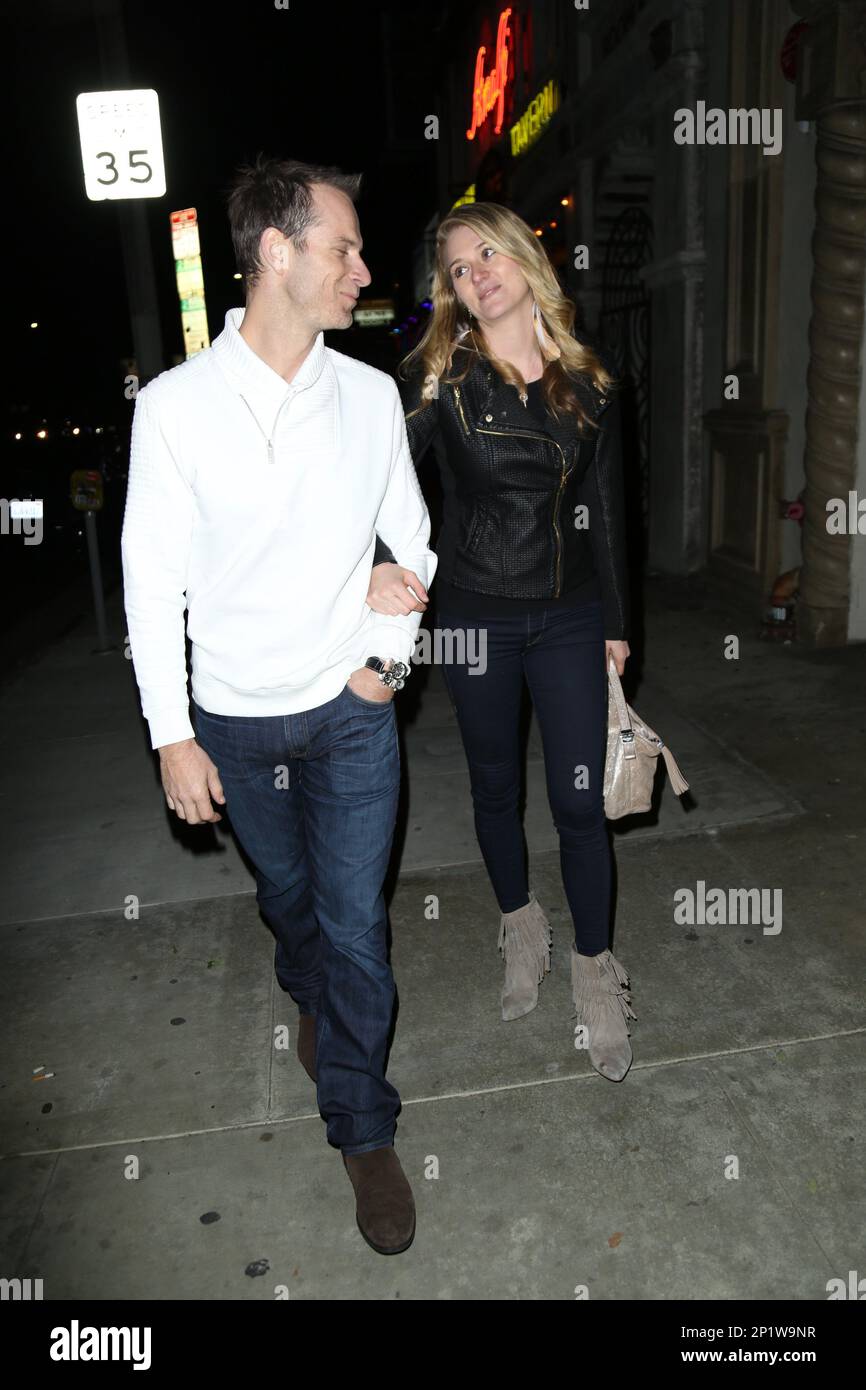 Photo by: JMA/STAR MAX/IPx1/11/16Nick Liam Heaney and Kayla Tabish seen ...