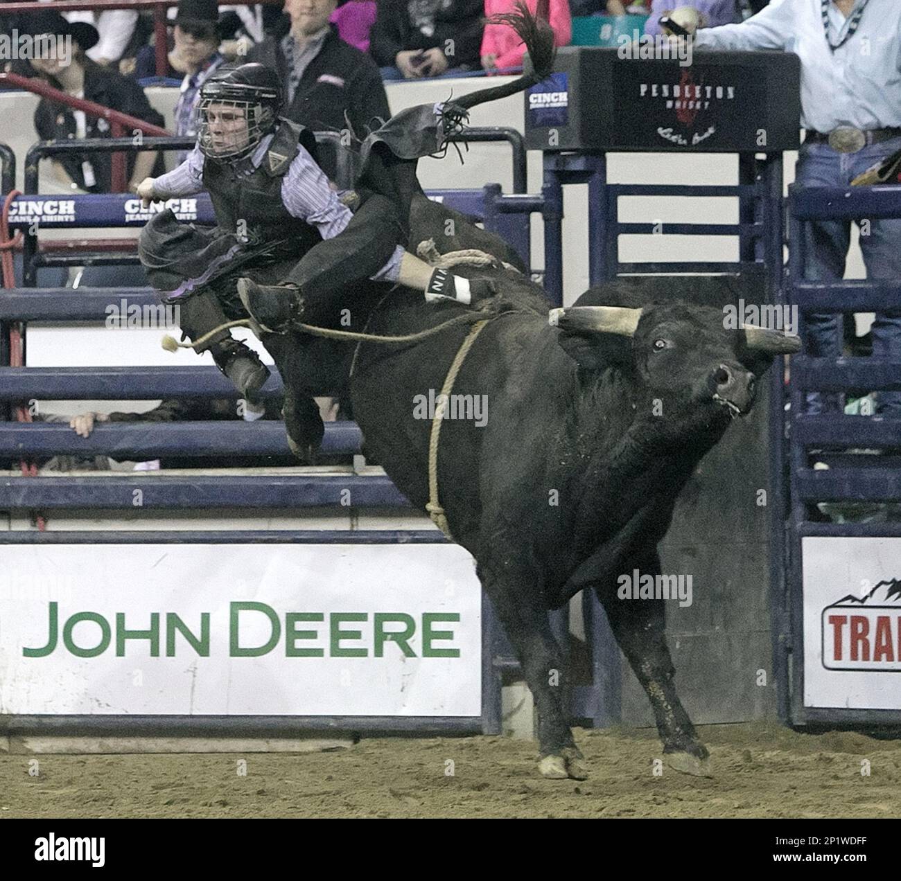 Jan. 11, 2016 - Denver, Colorado, U.S - Bullrider THOR PRIEST, of River ...