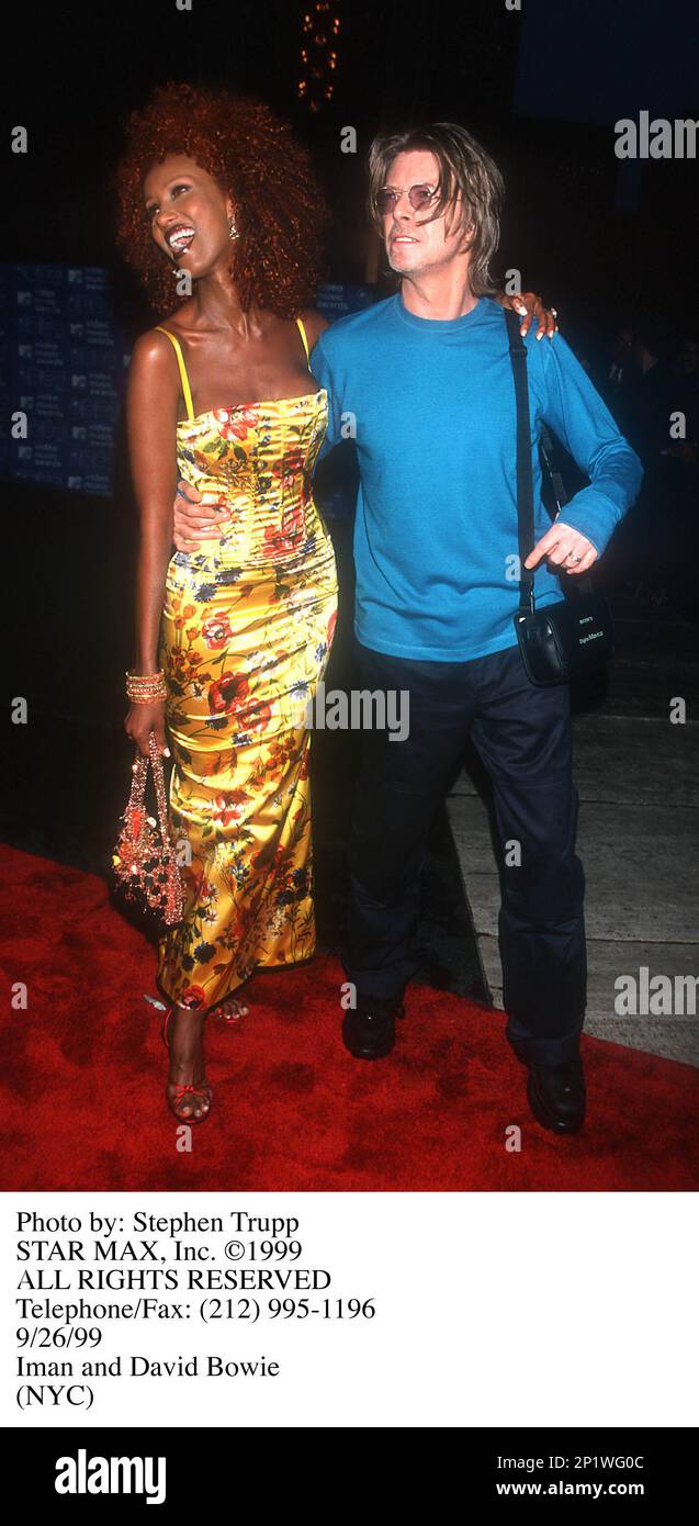 Photo by: ST/STAR MAX/IPx9/26/99David Bowie and Iman are seen in New ...