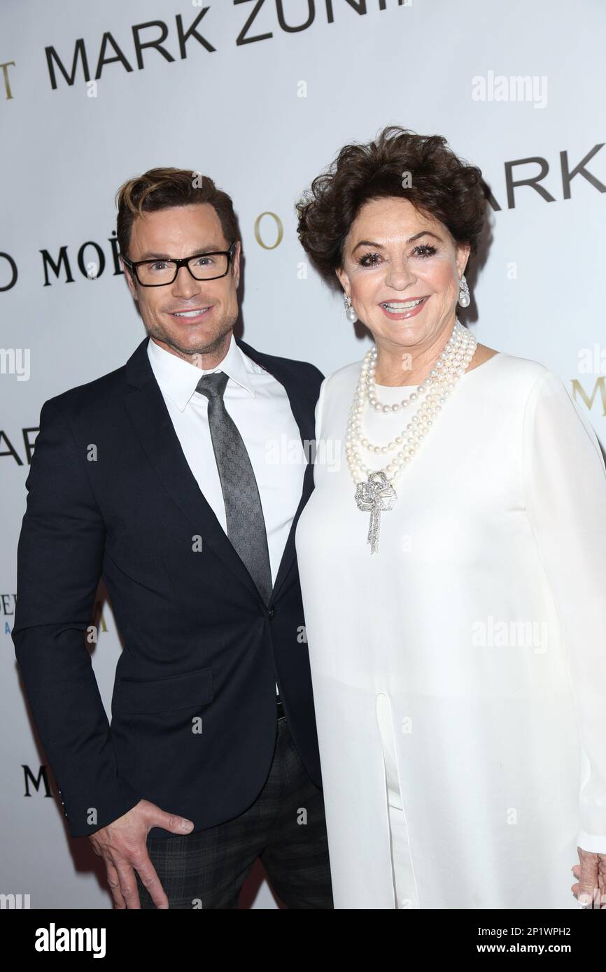 Photo by: JMA/STAR MAX/IPx1/7/16Rene Horsch and Sandra Moss at the Mark ...