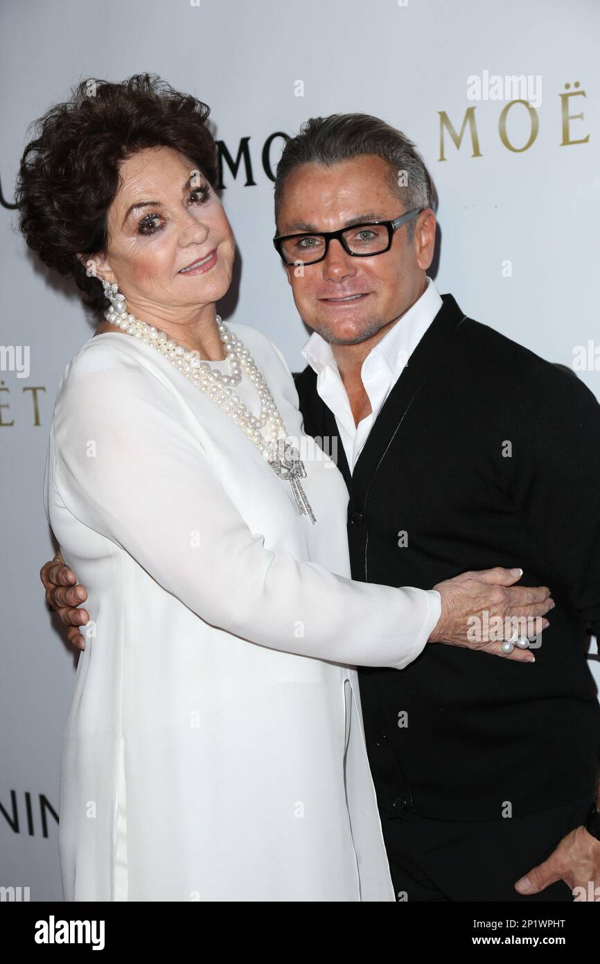 Photo by: JMA/STAR MAX/IPx1/7/16Mark Zunino and Sandra Moss at the Mark ...