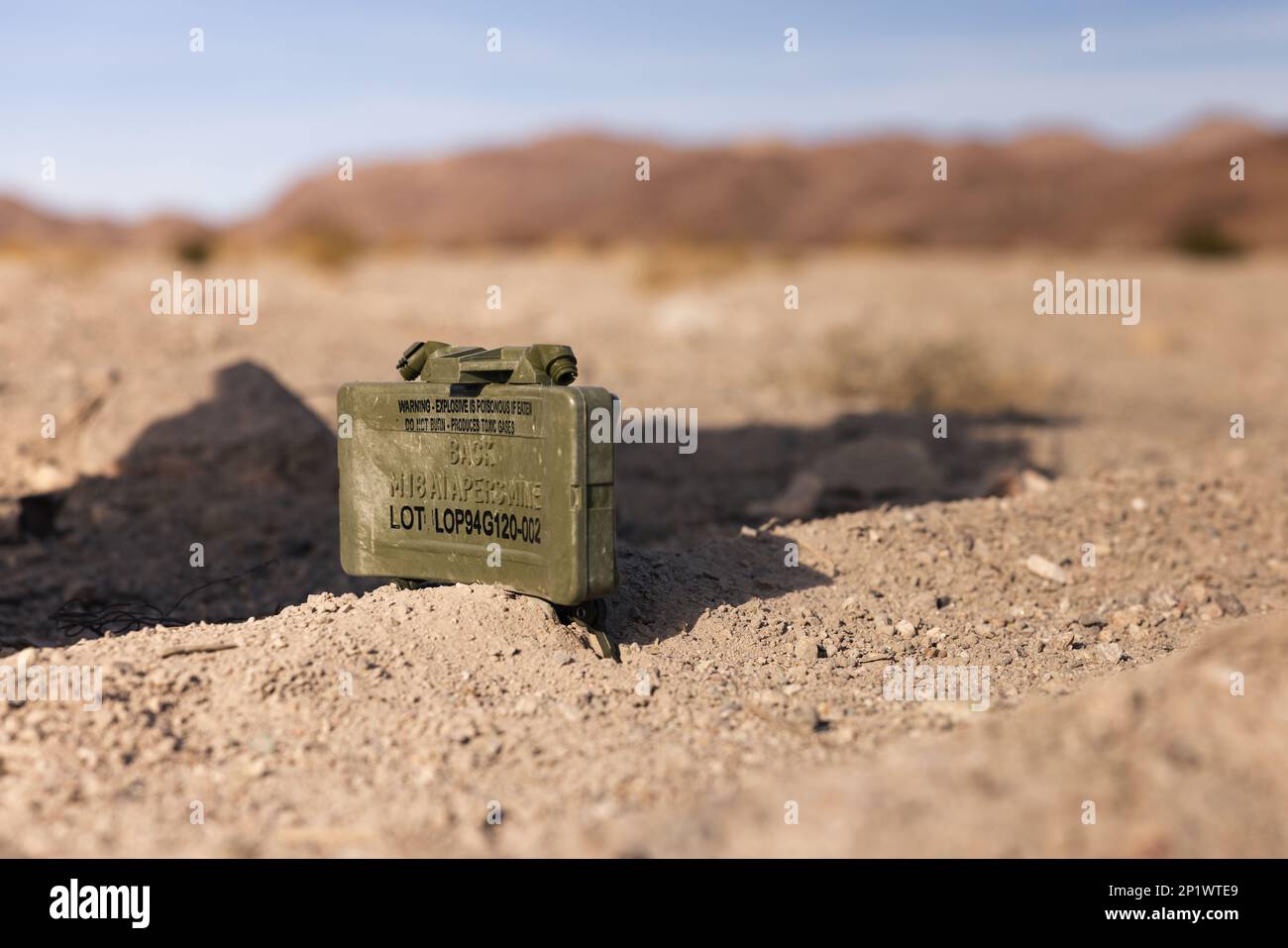 U.S. Marines with 3d Littoral Combat Team, 3d Marine Littoral Regiment ...