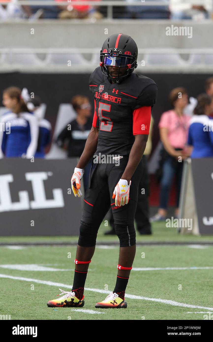 02 January 2016: Team Armour (BLACK) wide receiver Joshua Hammond (5 ...