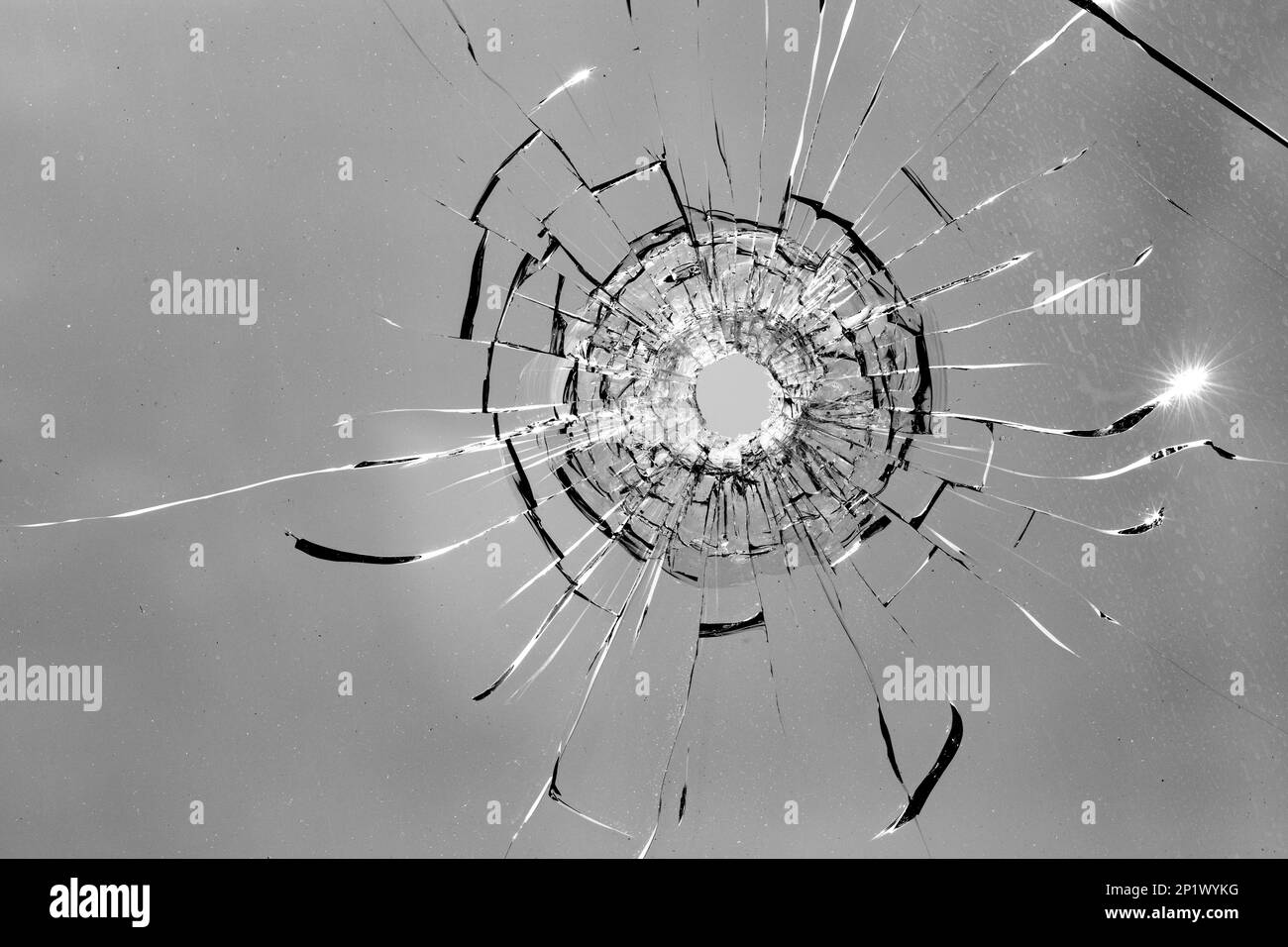 Gunshot accident hi-res stock photography and images - Alamy