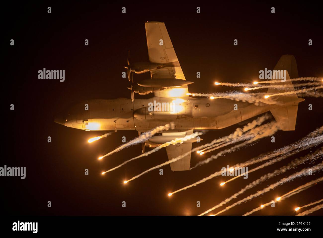 Royal Australian Air Force (RAAF) Lockheed Martin C-130J Super Hercules ...