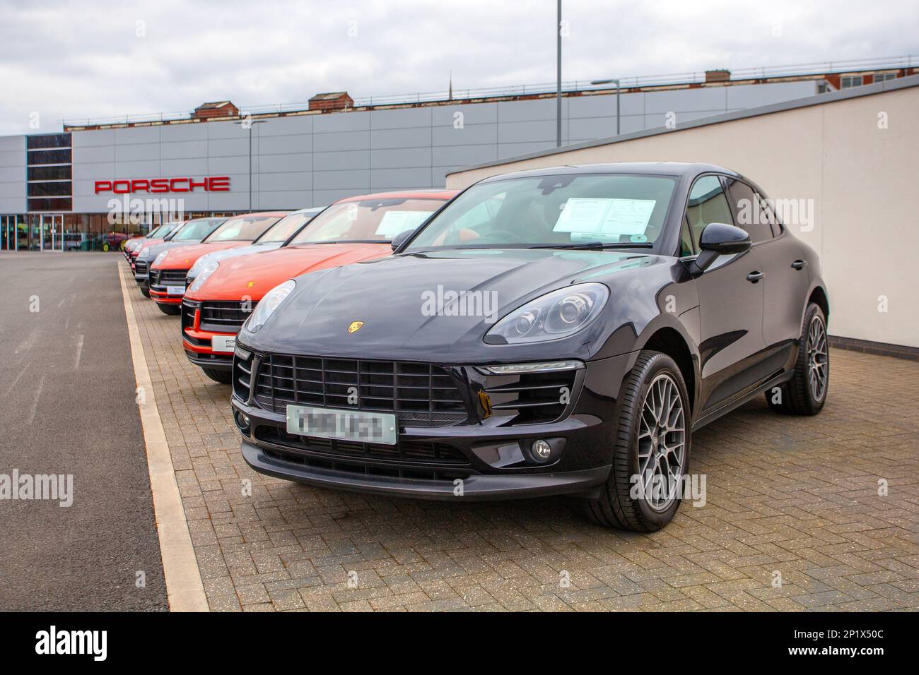 Porsche macan s a pdk auto start stop hi-res stock photography and ...