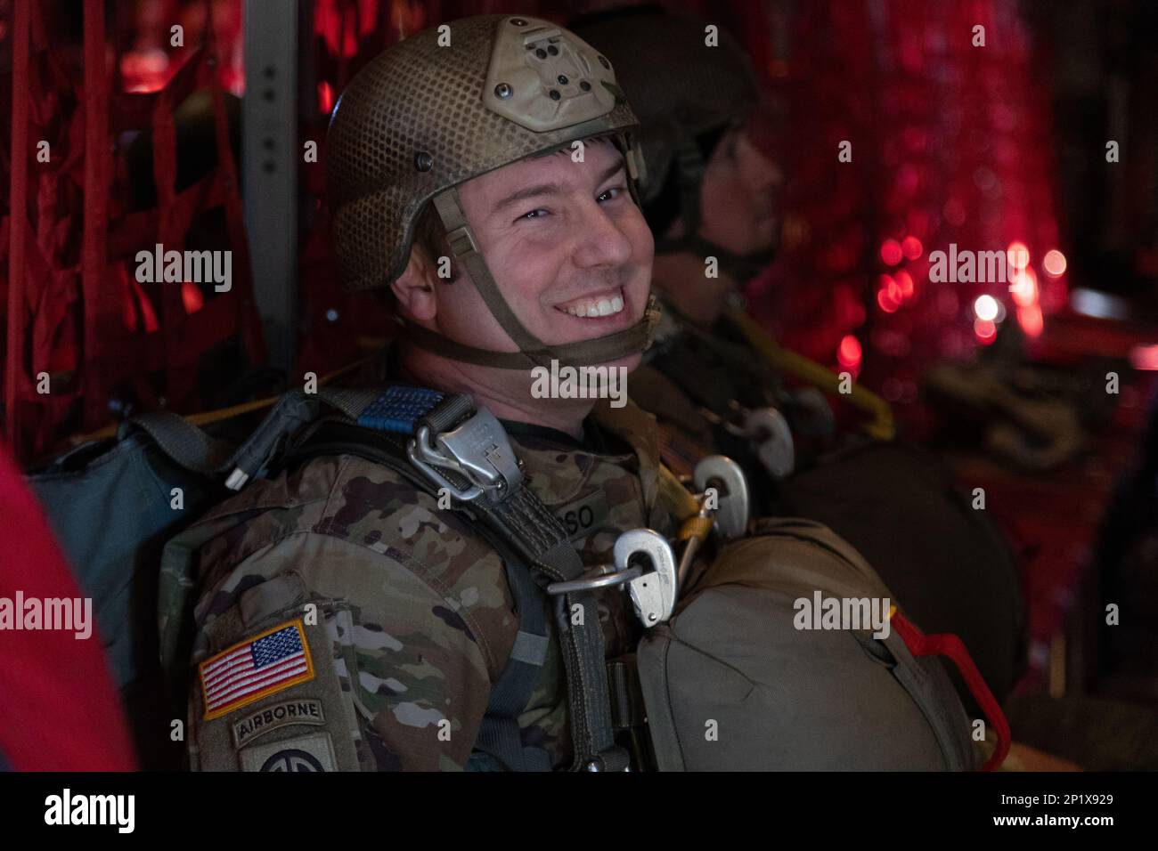 Staff Sgt. Gerard Ditomasso, Jumpmaster, Charlie Company 1 Battalion ...