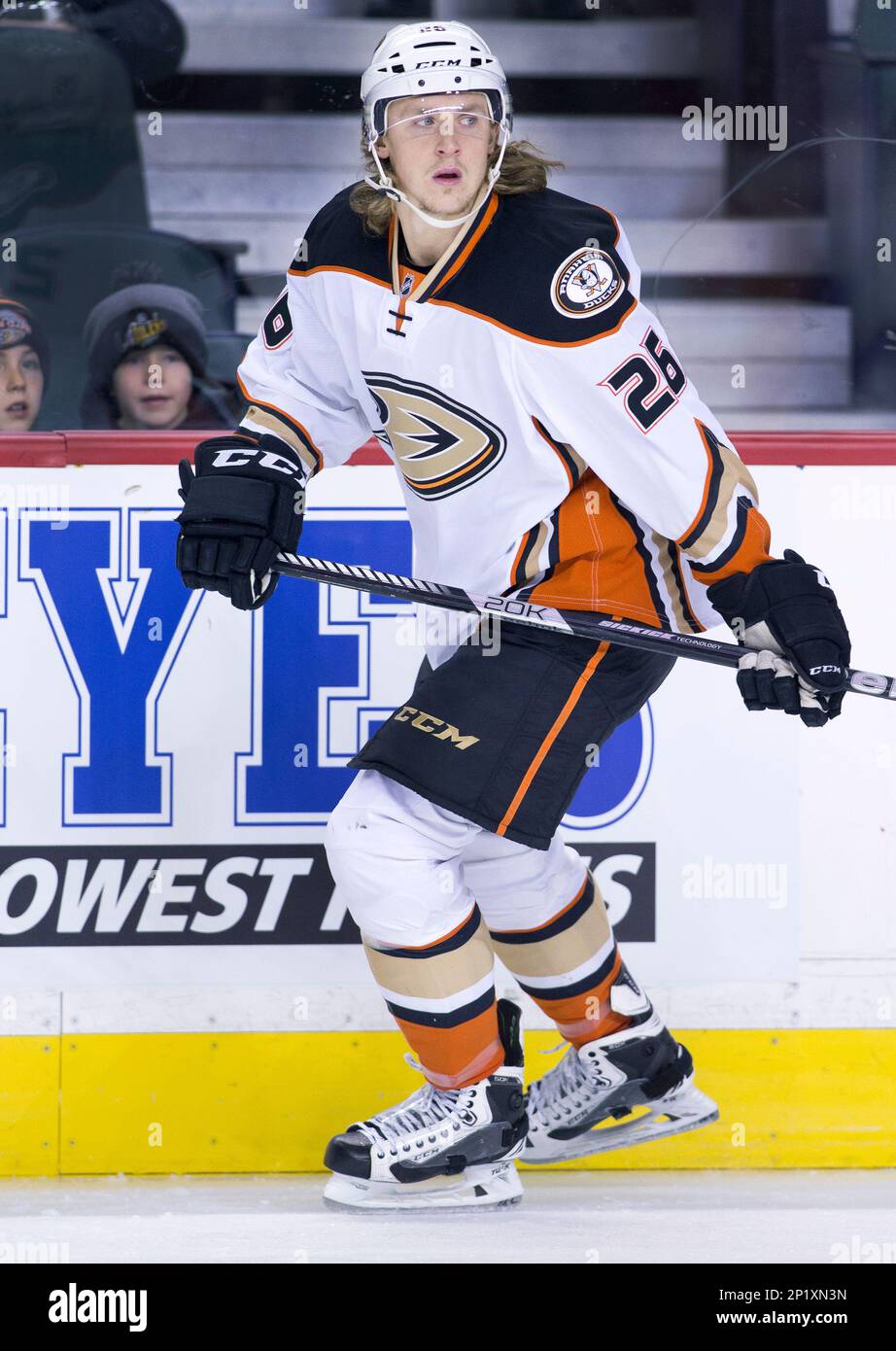 NHL player profile photo on Anaheim Ducks' Carl Hagelin, from Sweden ...