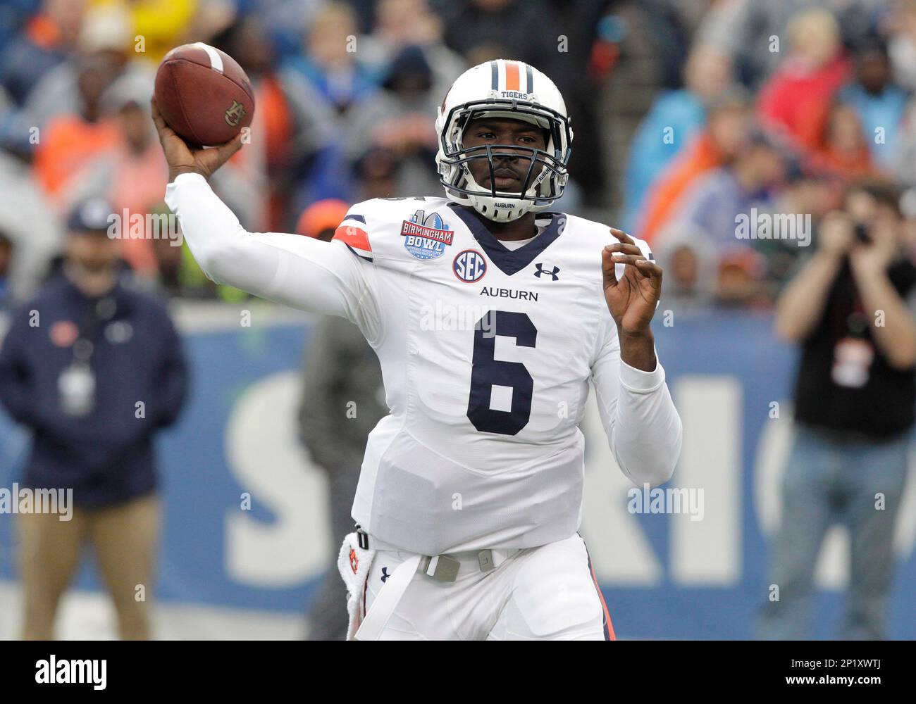 Jeremy Johnson American Football