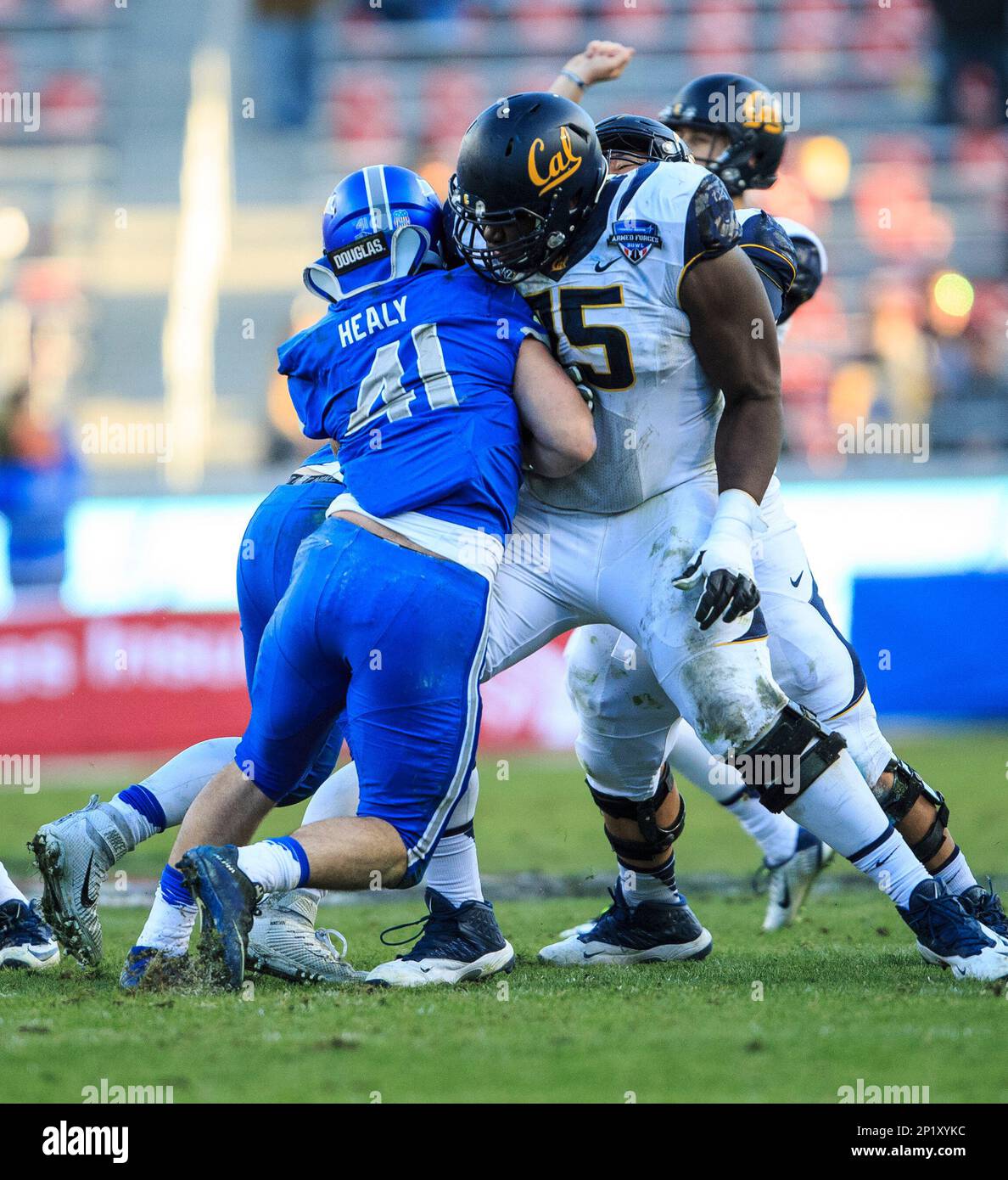 December 29, 2015: offensive lineman Aaron Cochran (75) of the ...
