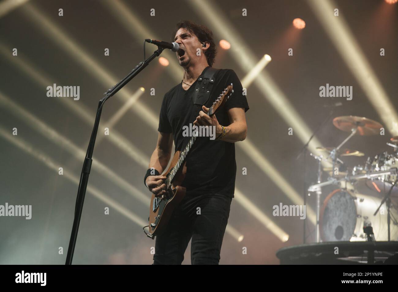 Gojira gig hi-res stock photography and images - Alamy