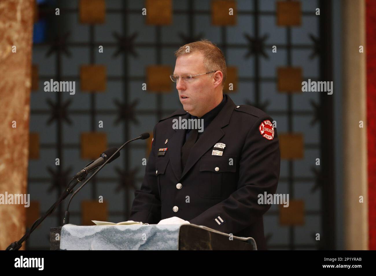 Firefighter Anthony Vuletic speaks at Chicago firefighter Daniel ...