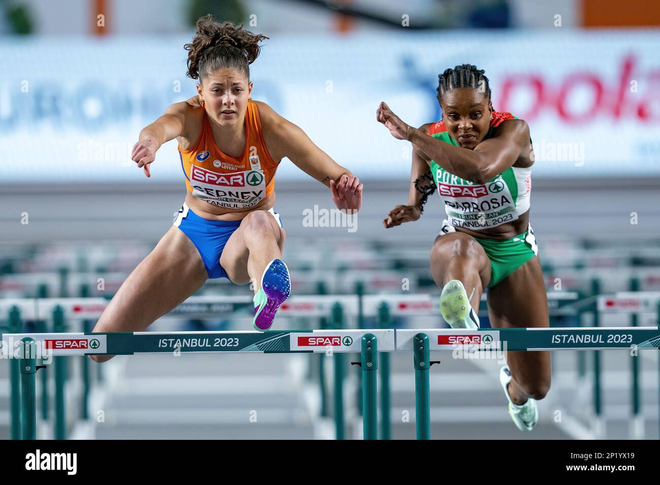 Zoe sedney hi-res stock photography and images - Alamy