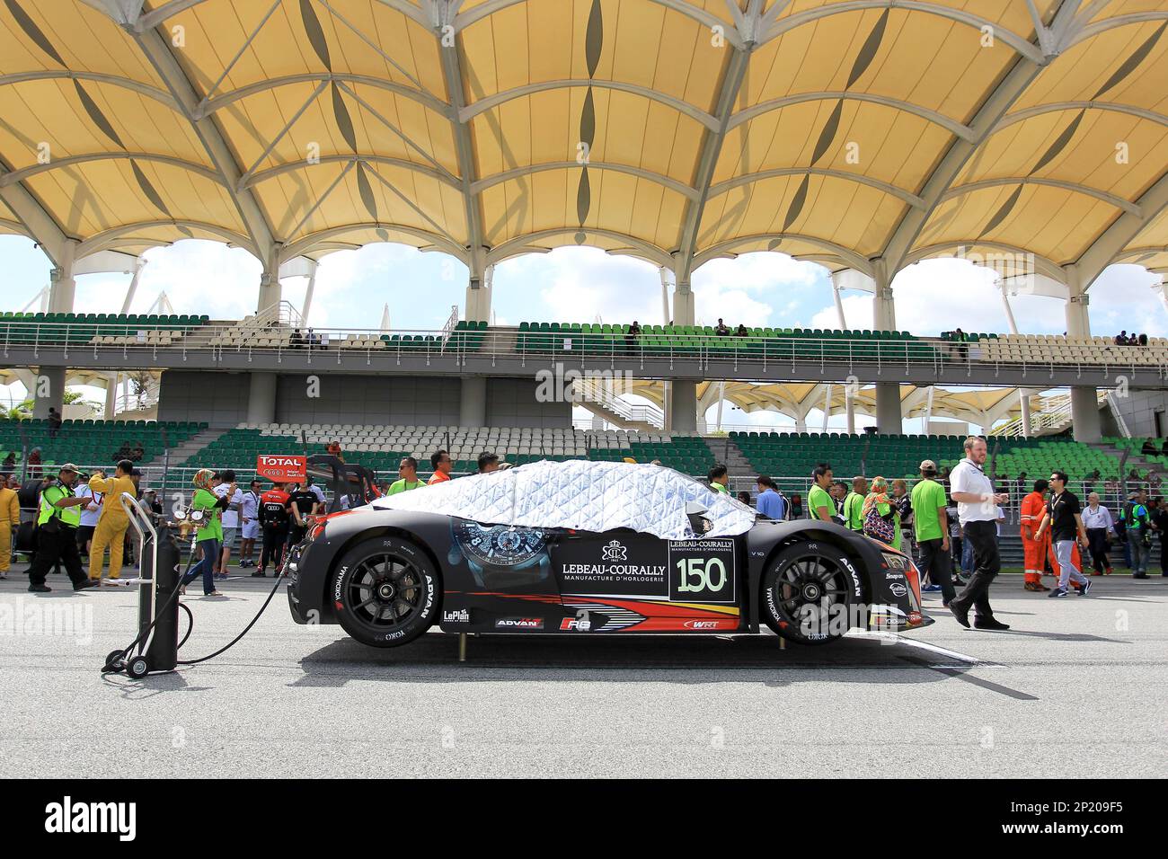 12 December 2015: #150 Audi R8 LMS of Belgian Audi Club Team WRT driven ...