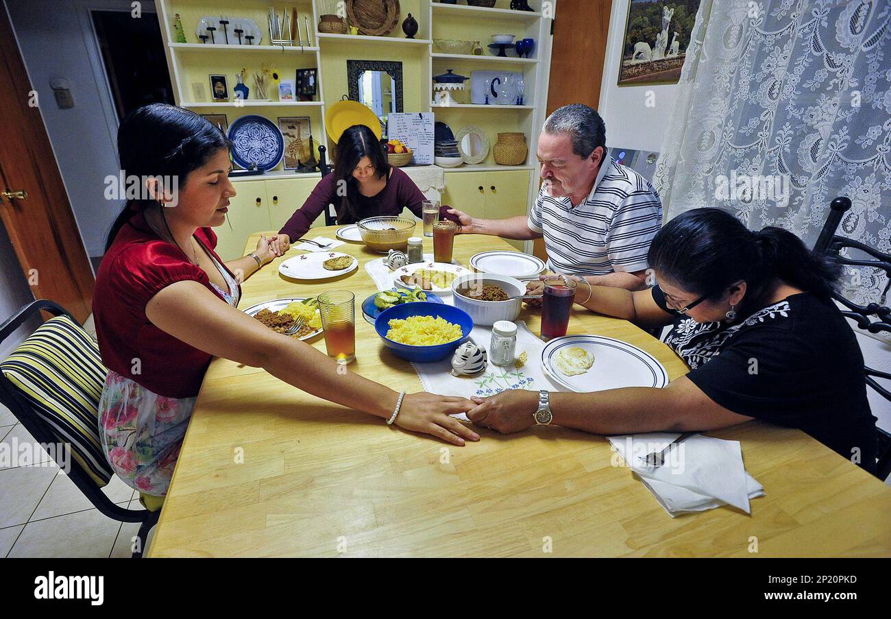 Laura ware hi-res stock photography and images - Alamy