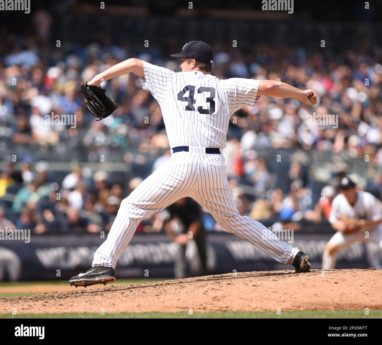 New York Yankees pitcher Adam Warren (43) during game against the ...