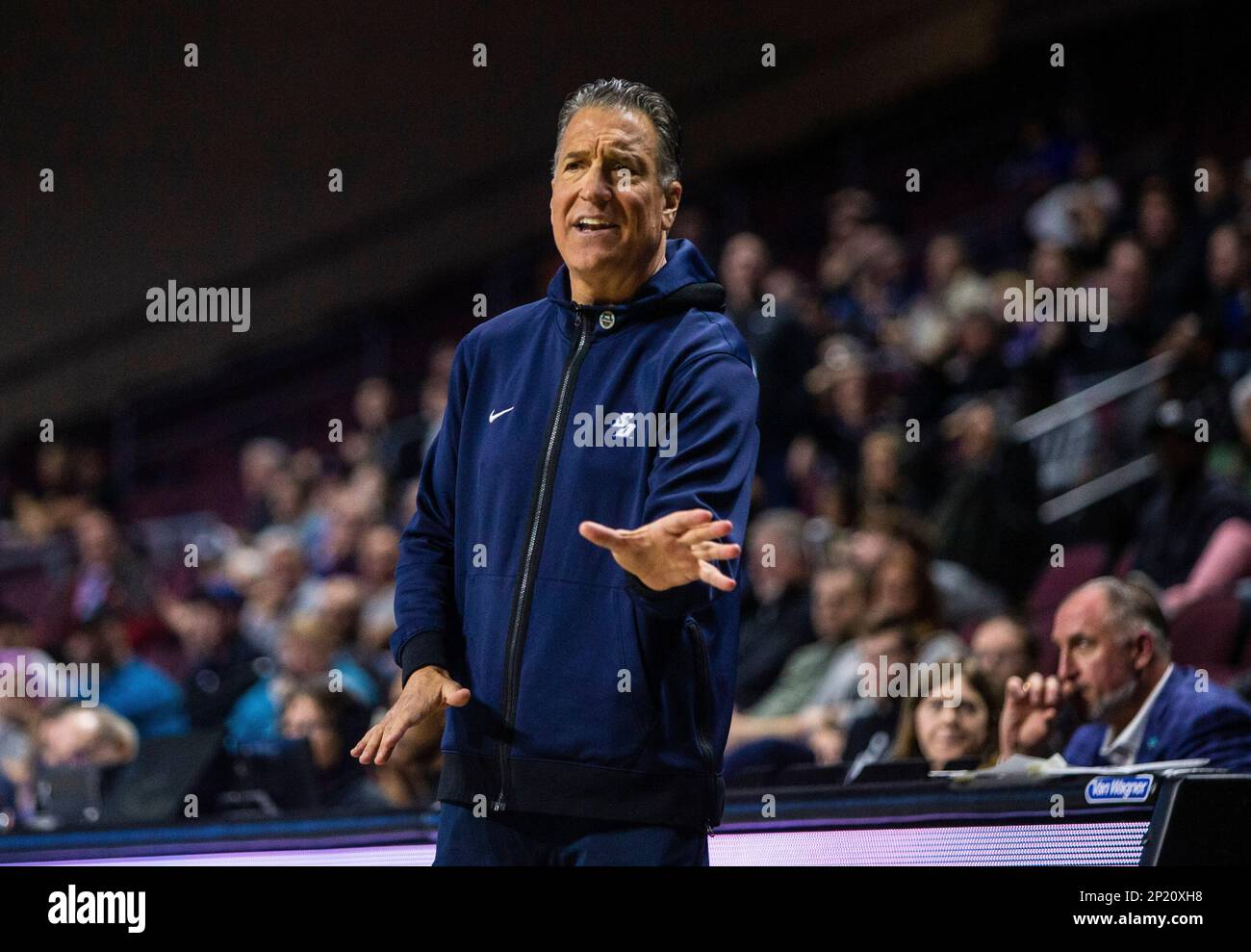 Steve lavin hi-res stock photography and images - Alamy