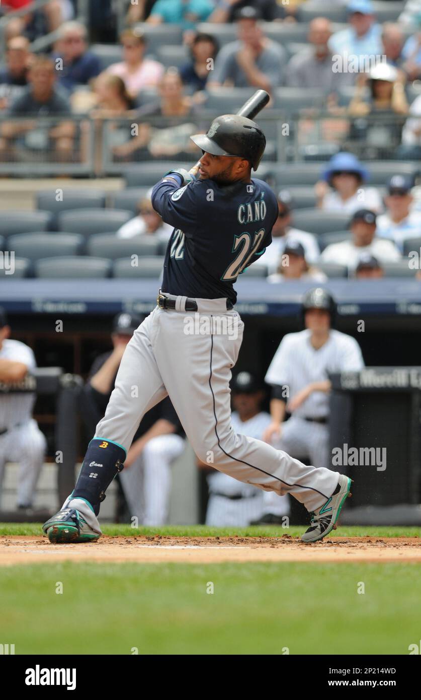 Seattle Mariners infielder Robinson Cano (22) during game against the ...