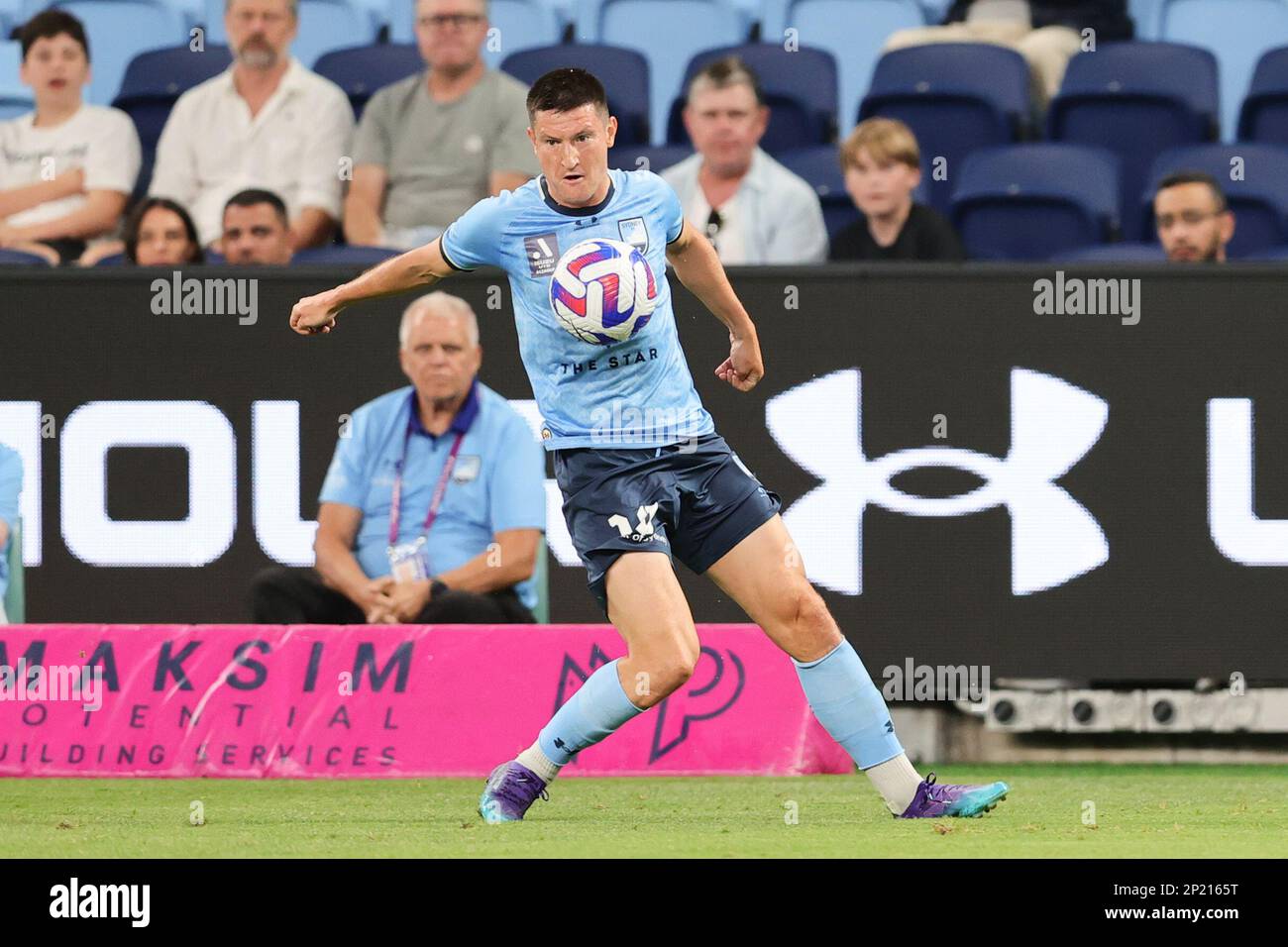Sydney, Australia. 04th Mar, 2023. Joe Lolley of Sydney FC controls the ...