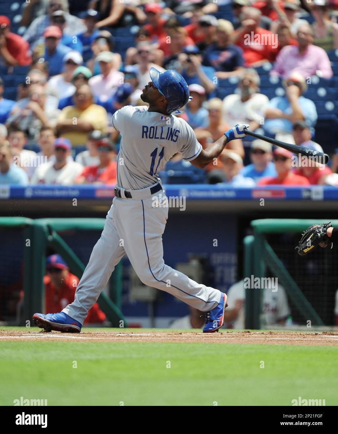 Los Angeles Dodgers infielder Jimmy Rollins (11) during game against ...