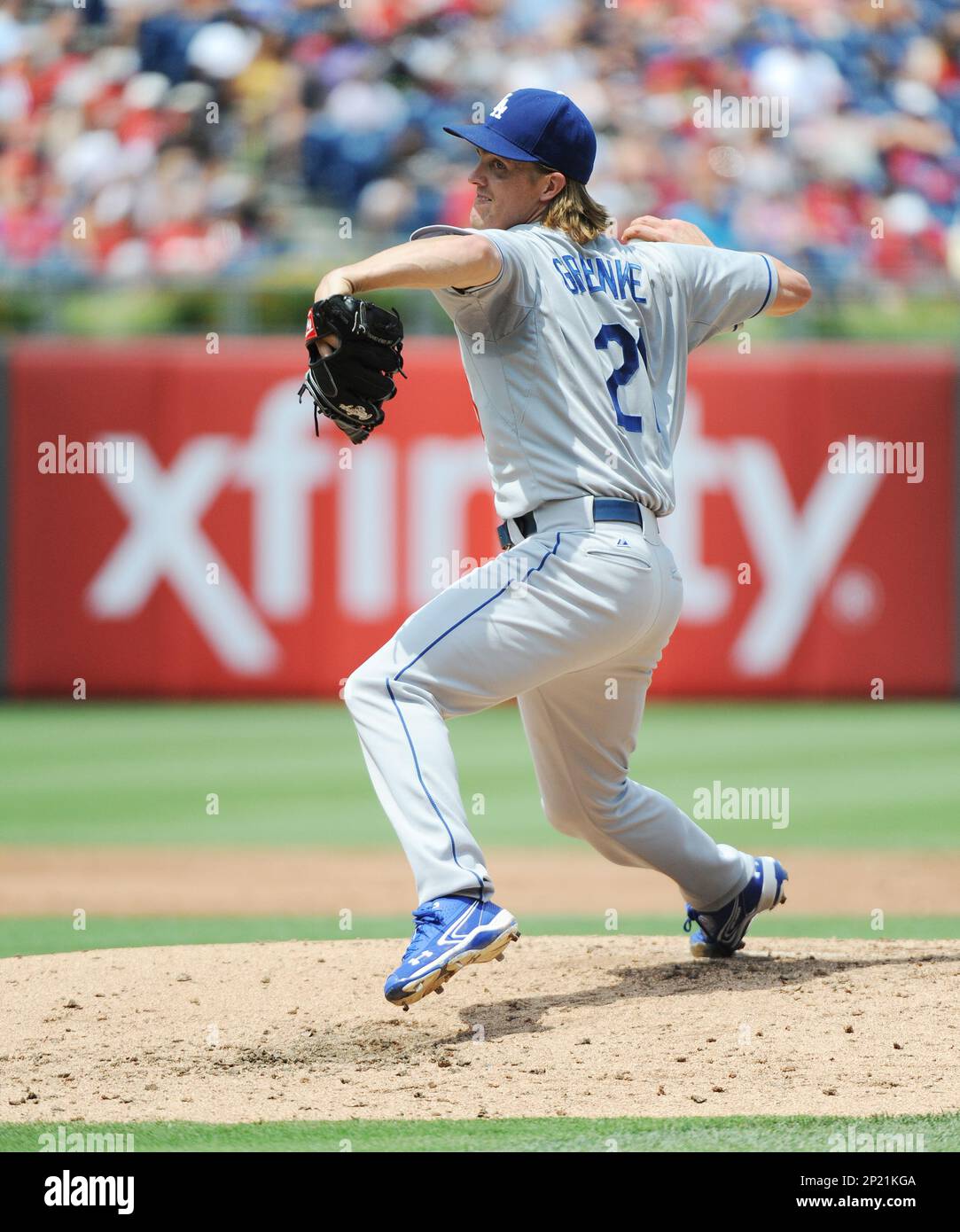 Los Angeles Dodgers pitcher Zach Greinke (21) during game against the ...