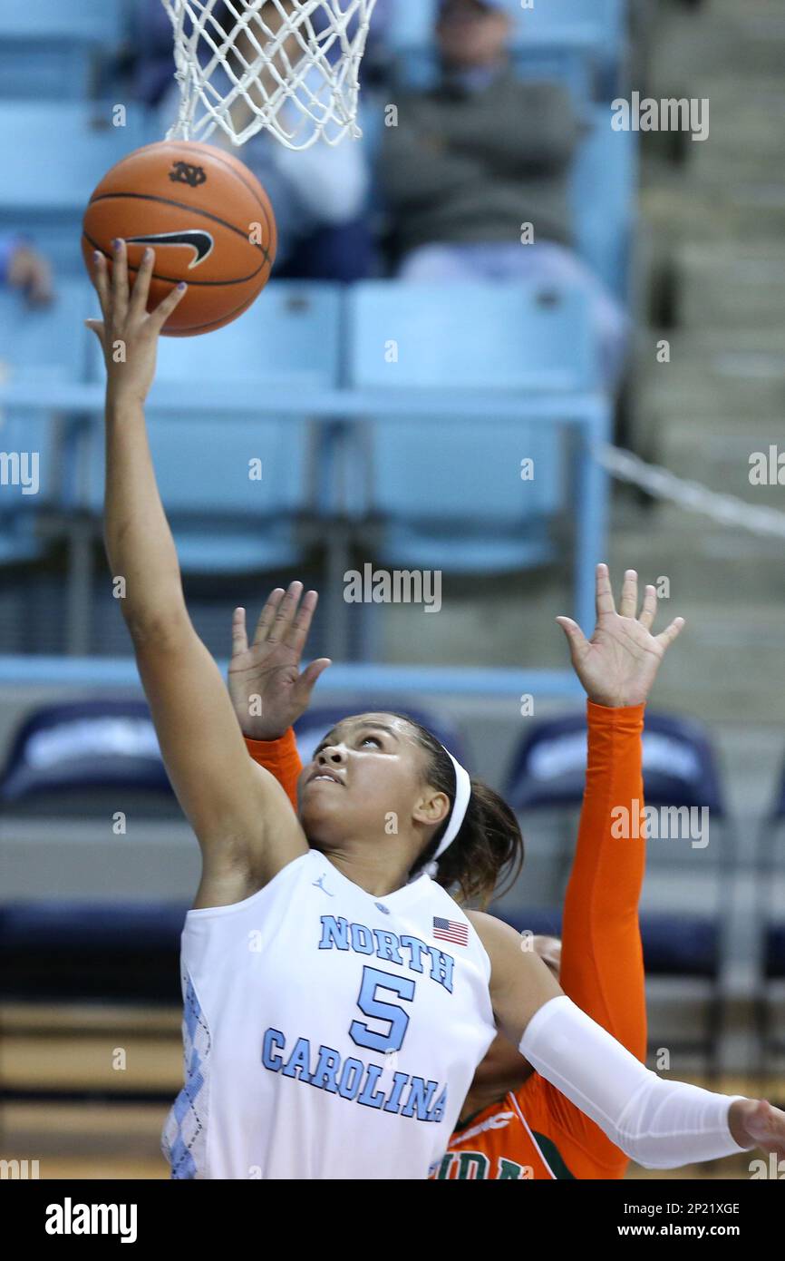 17 November 2015: North Carolina's Stephanie Watts. The University of ...