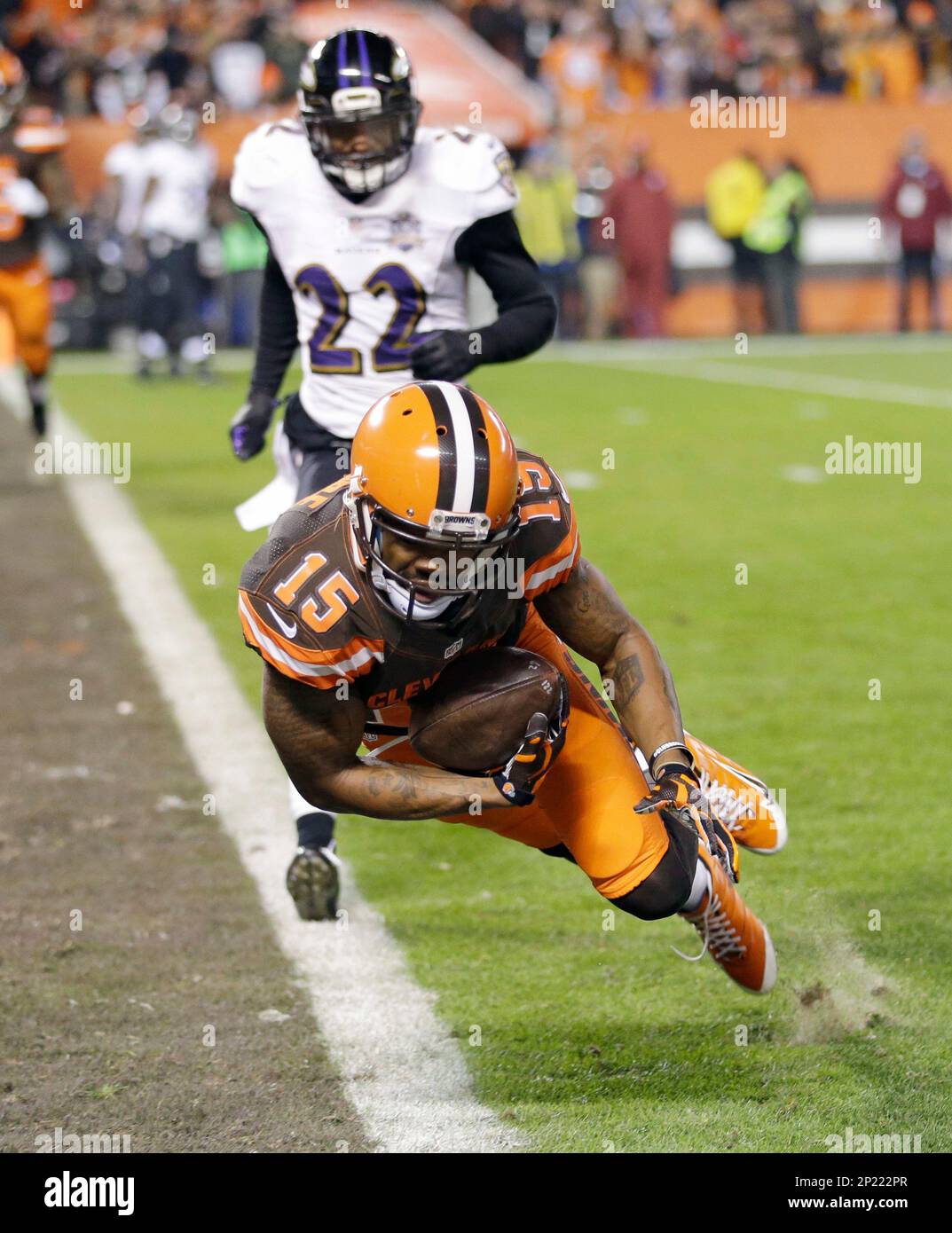 Cleveland Browns wide receiver Marlon Moore (15) scores after a 10-yard ...