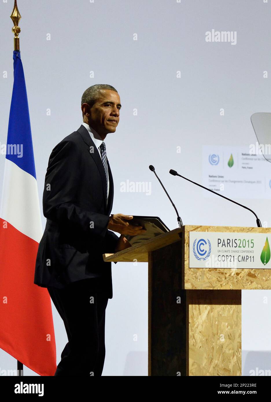 U.S. President Barack Obama delivers a speech at the COP21, United ...
