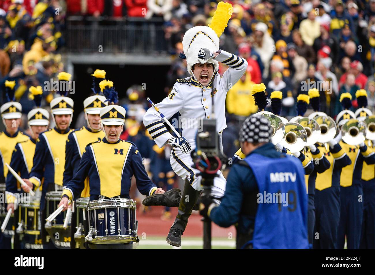 November 28, 2015: The University of Michigan Wolverines Marching Band ...
