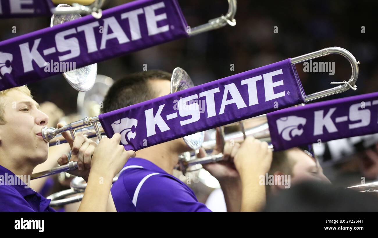 24 November 2015: The Kansas State band performs in the championship ...