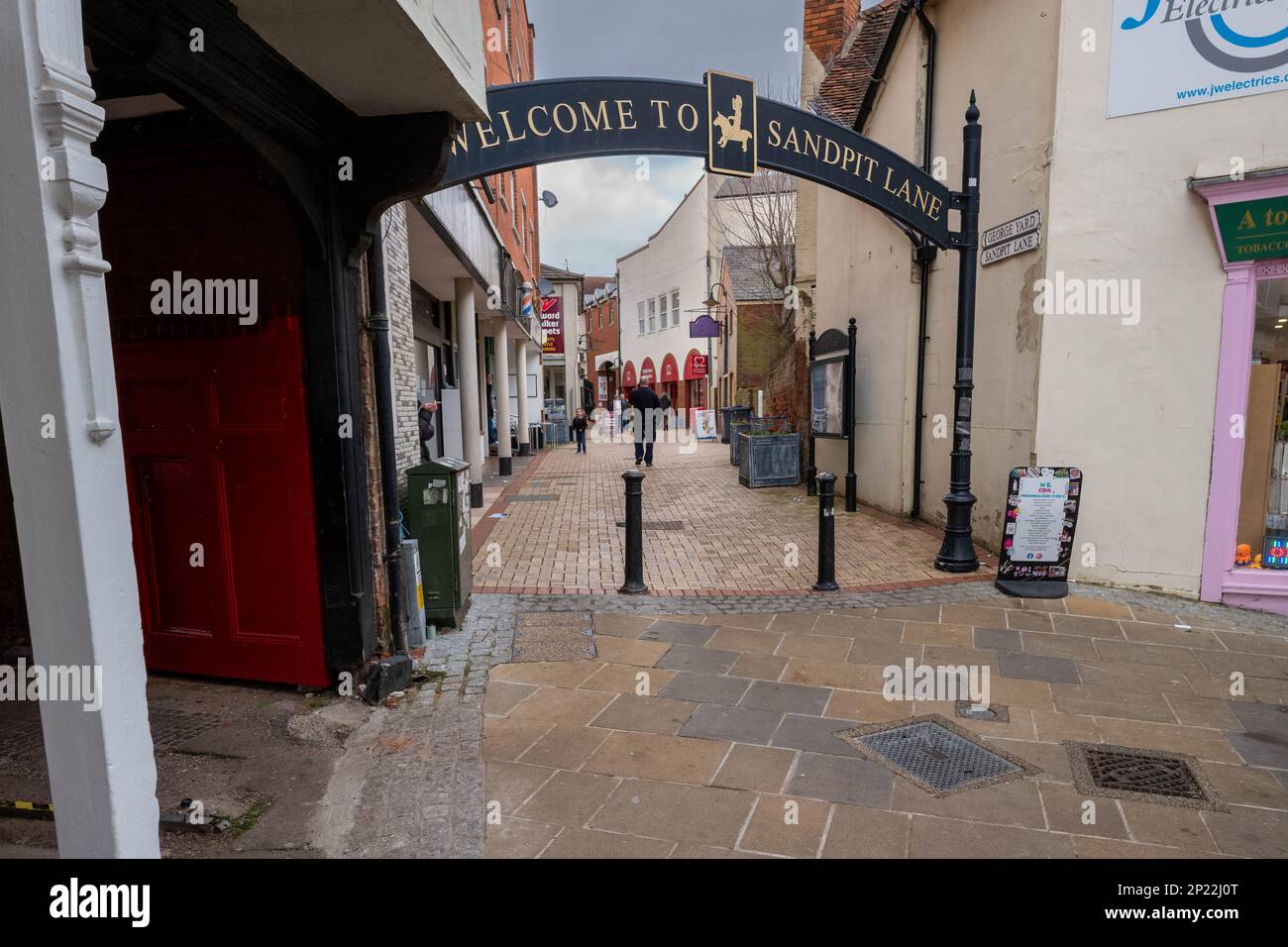 George yard hi-res stock photography and images - Alamy