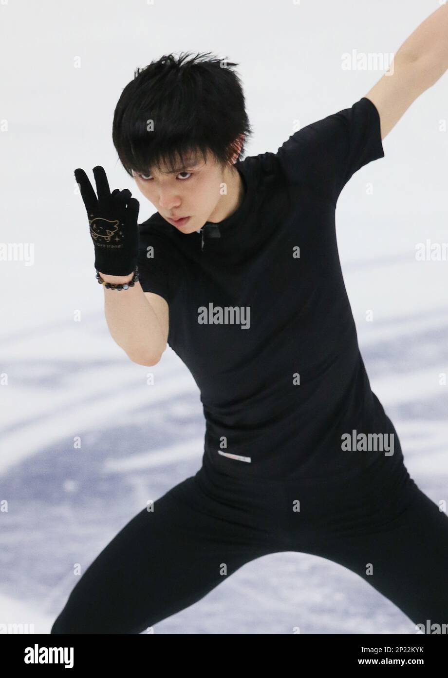 Japan's Yuzuru Hanyu attends an offical practice session at the Big Hat ...