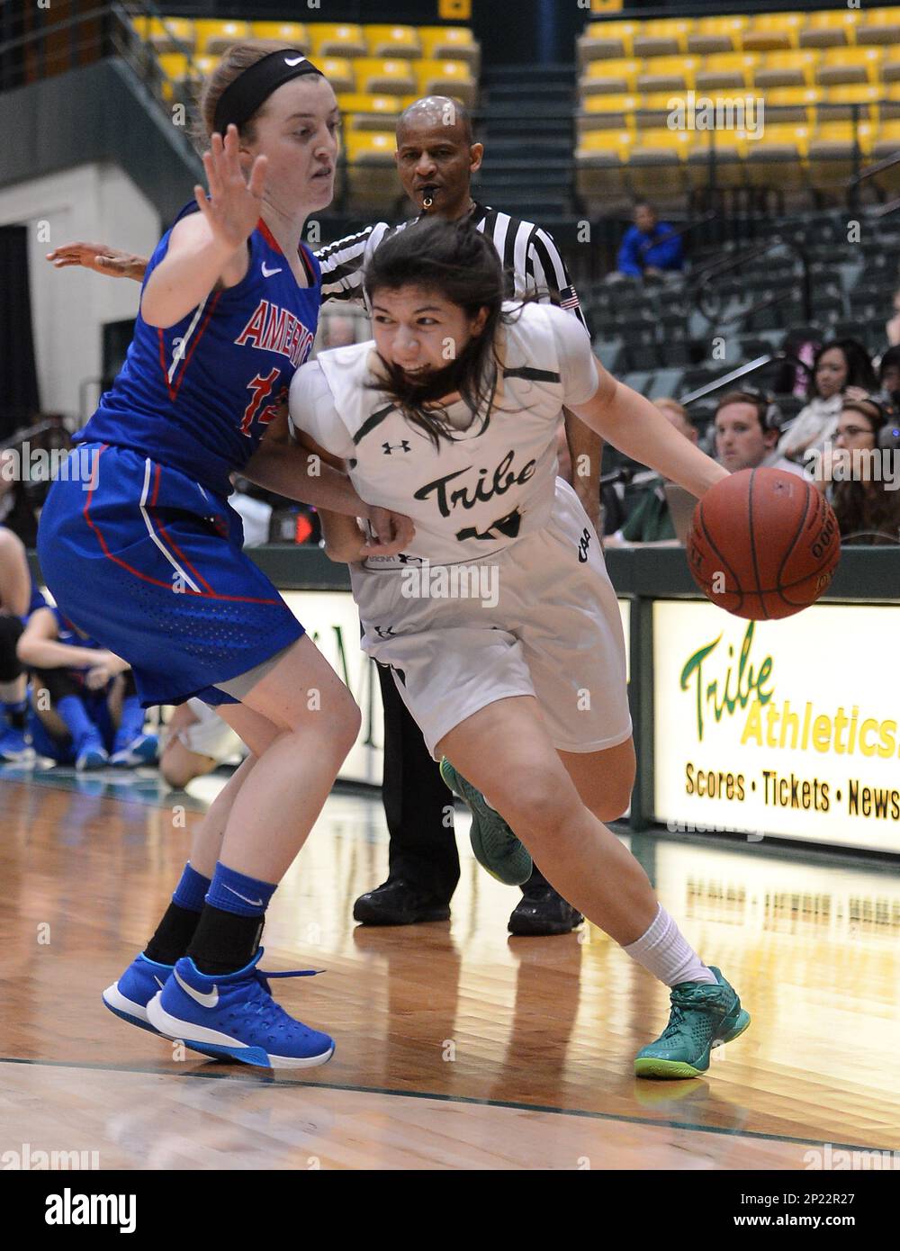 Nov. 25, 2015 - Williamsburg, VA, USA - 20151125 - William and Mary ...