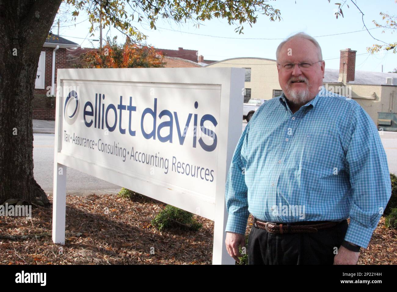 ADVANCE FOR RELEASE THURSDAY, NOV. 26, 2015, AT 12:01 A.M. EST. AND ...