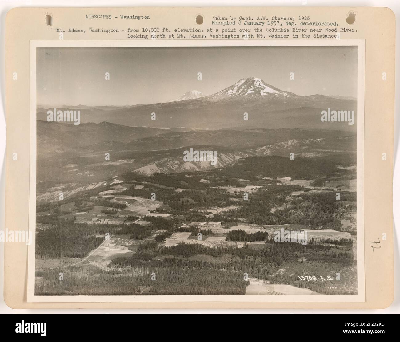 Washington - Mount Adams, Aerial Photograph Stock Photo - Alamy