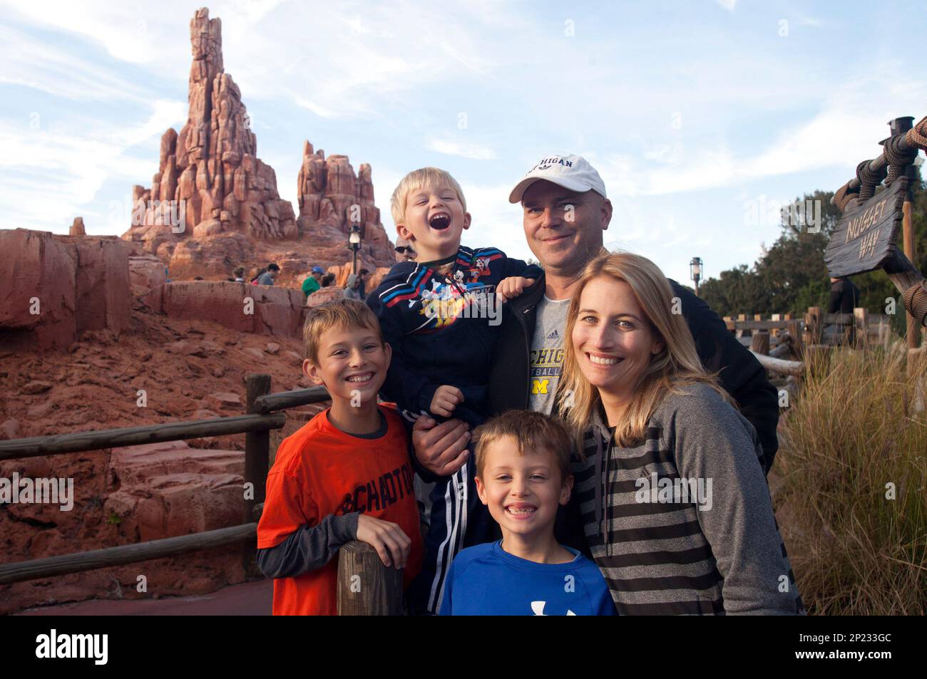 FILE - In this Nov. 19, 2014, file photo, the Carr family, from left ...