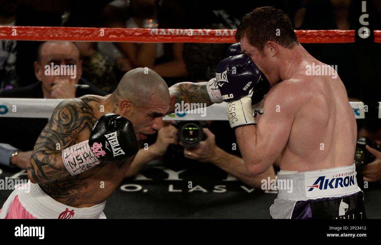 November 21, 2015. Las Vegas Nevada. U.S. (in Blue/Gray) Mexico's ...